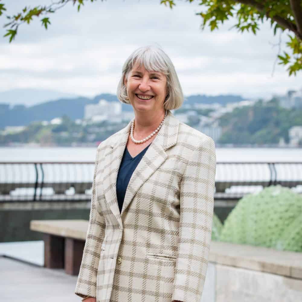 Team: Raewyn Williams – Ichor Leadership Search